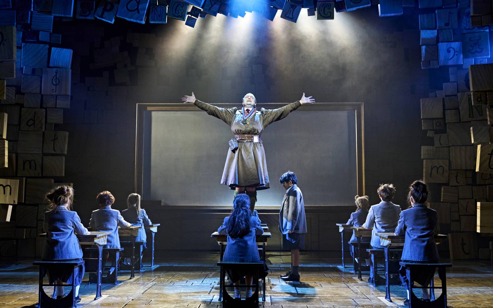 Matilda the Musical Tickets | Cambridge Theatre